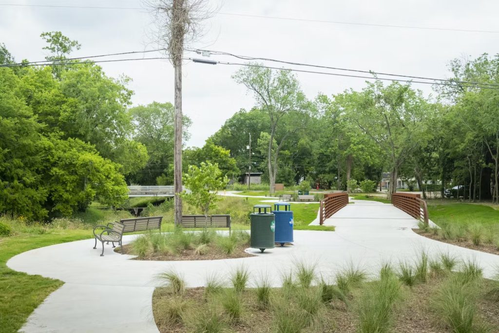 Trails for everyone - Houston Parks Board